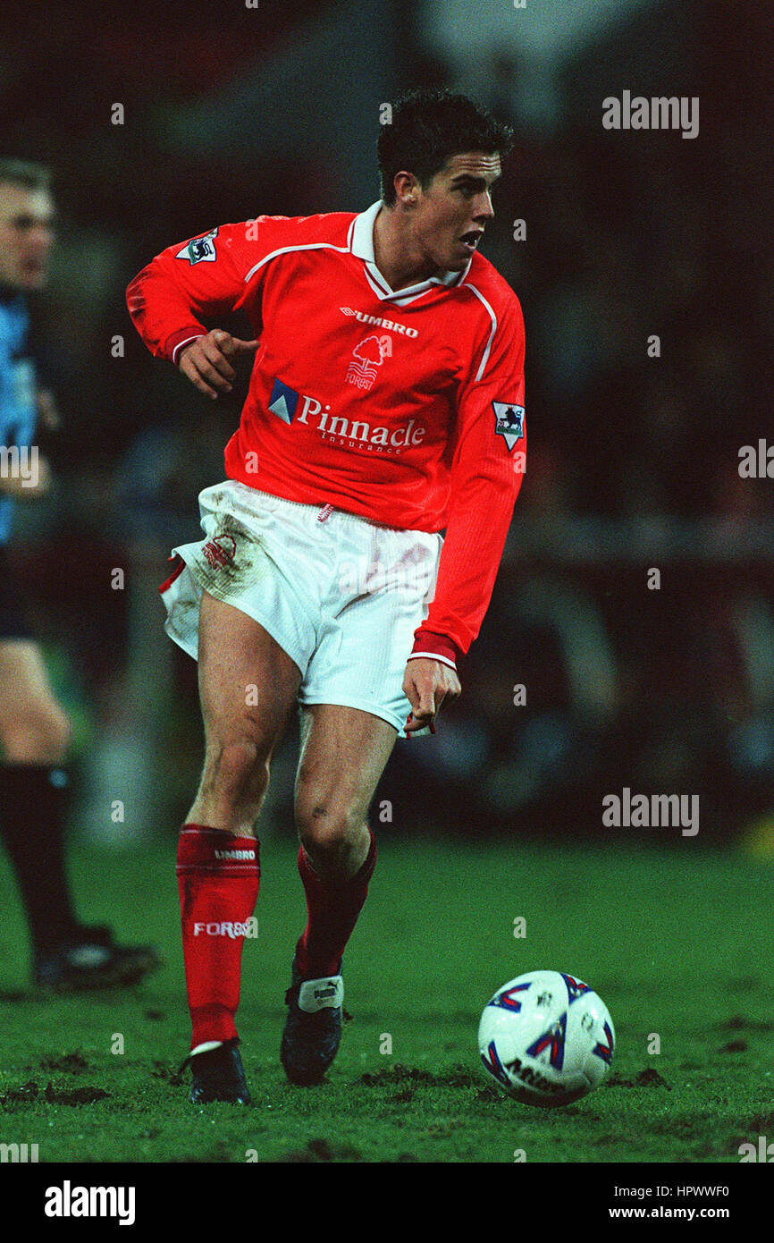Andy gray nottingham forest fc hi-res stock photography and images - Alamy