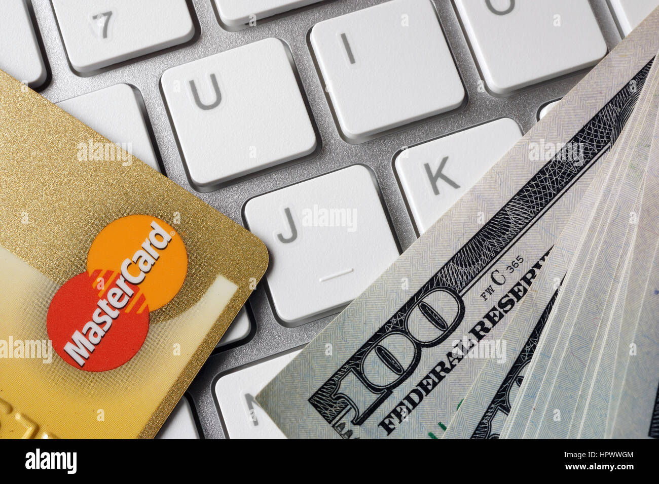Mastercard hi-res stock photography and images - Alamy