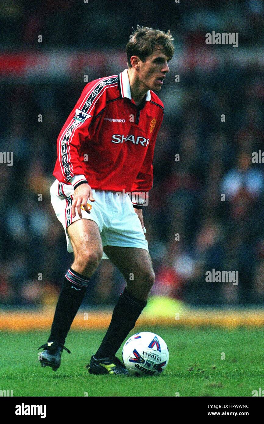 PHILIP NEVILLE MANCHESTER UNITED FC 16 November 1998 Stock Photo - Alamy