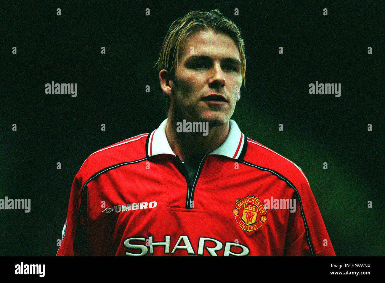 David beckham manchester united 1998 hi-res stock photography and ...