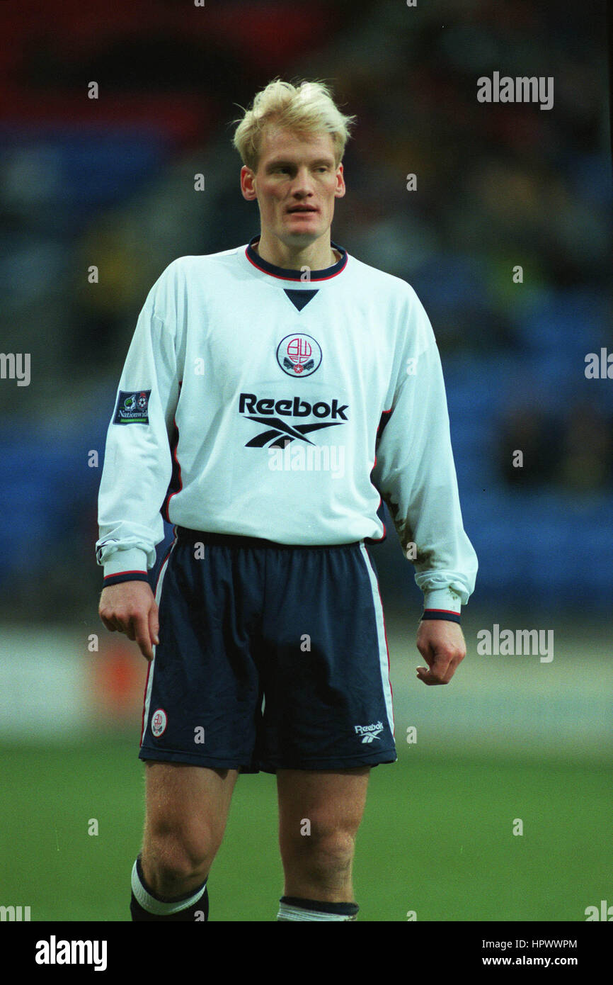 PER FRANDSEN BOLTON WANDERERS FC 16 November 1998 Stock Photo - Alamy