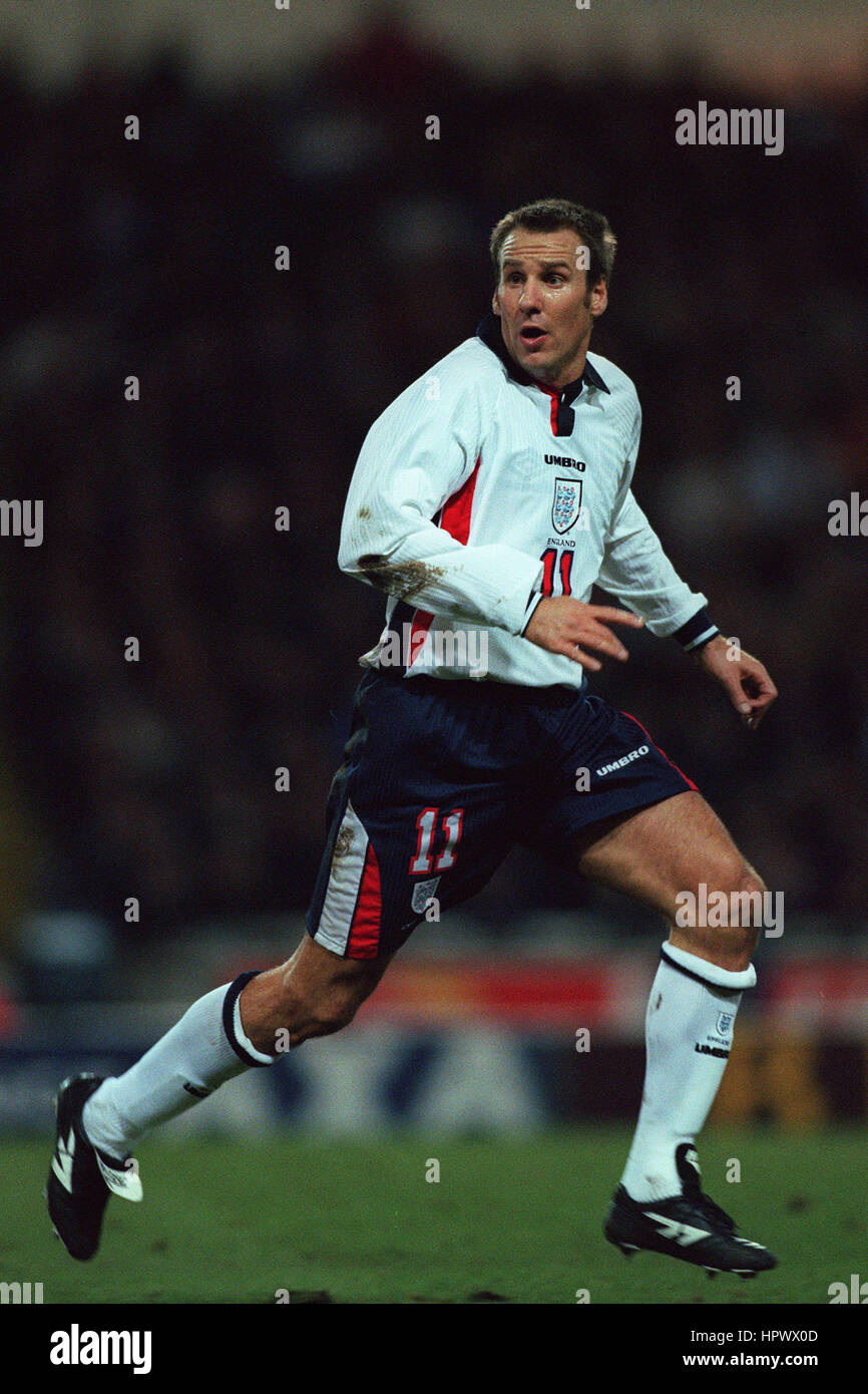 Paul Merson 1998 High Resolution Stock Photography and Images - Alamy