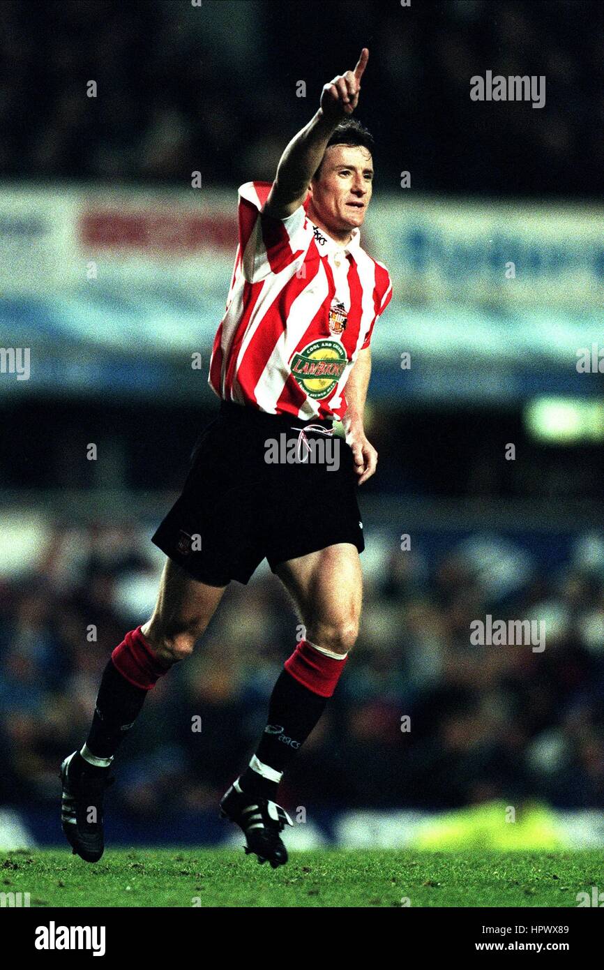 MARTIN SCOTT SUNDERLAND FC 11 November 1998 Stock Photo - Alamy