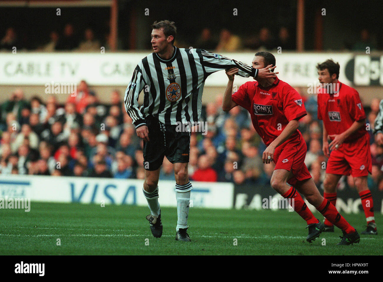 DUNCAN FERGUSON DEAN BLACKWELL NEWCASTLE V WIMBLEDON 28 November 1998 ...