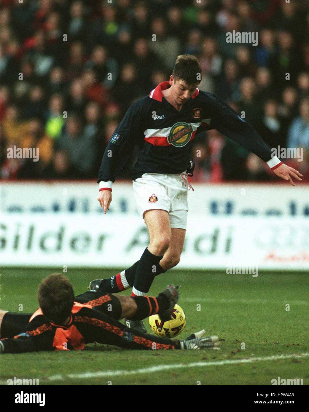 Simon tracey hi-res stock photography and images - Alamy