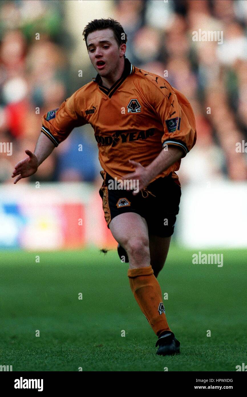 DAVID CONNOLLY WOLVERHAMPTON WANDERERS FC 29 November 1998 Stock Photo ...