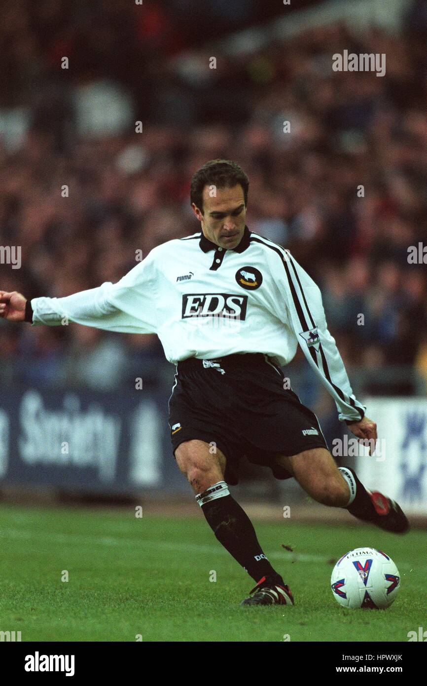 Tony dorigo hi-res stock photography and images - Alamy