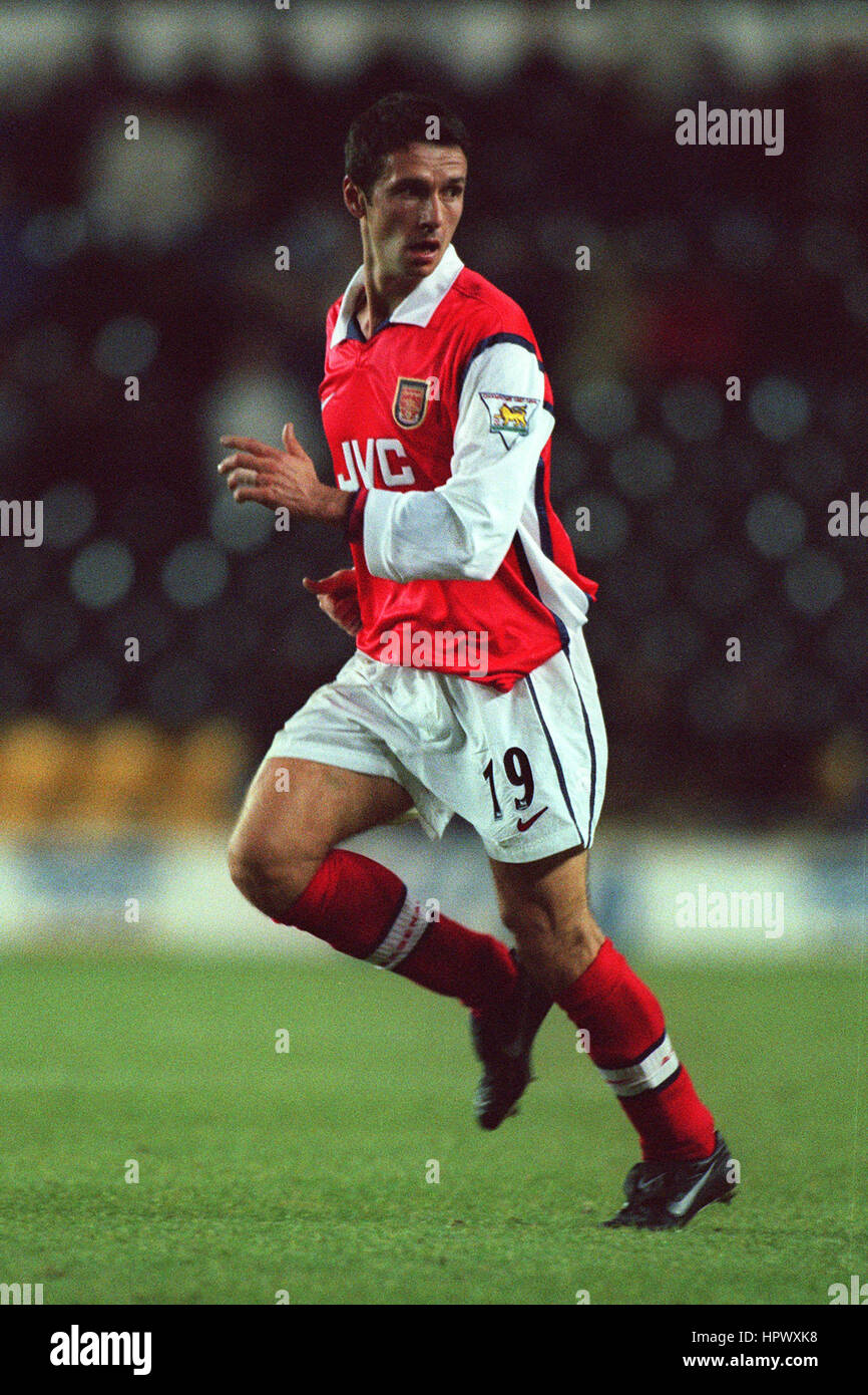 Arsenal fc 1998 hi-res stock photography and images - Alamy