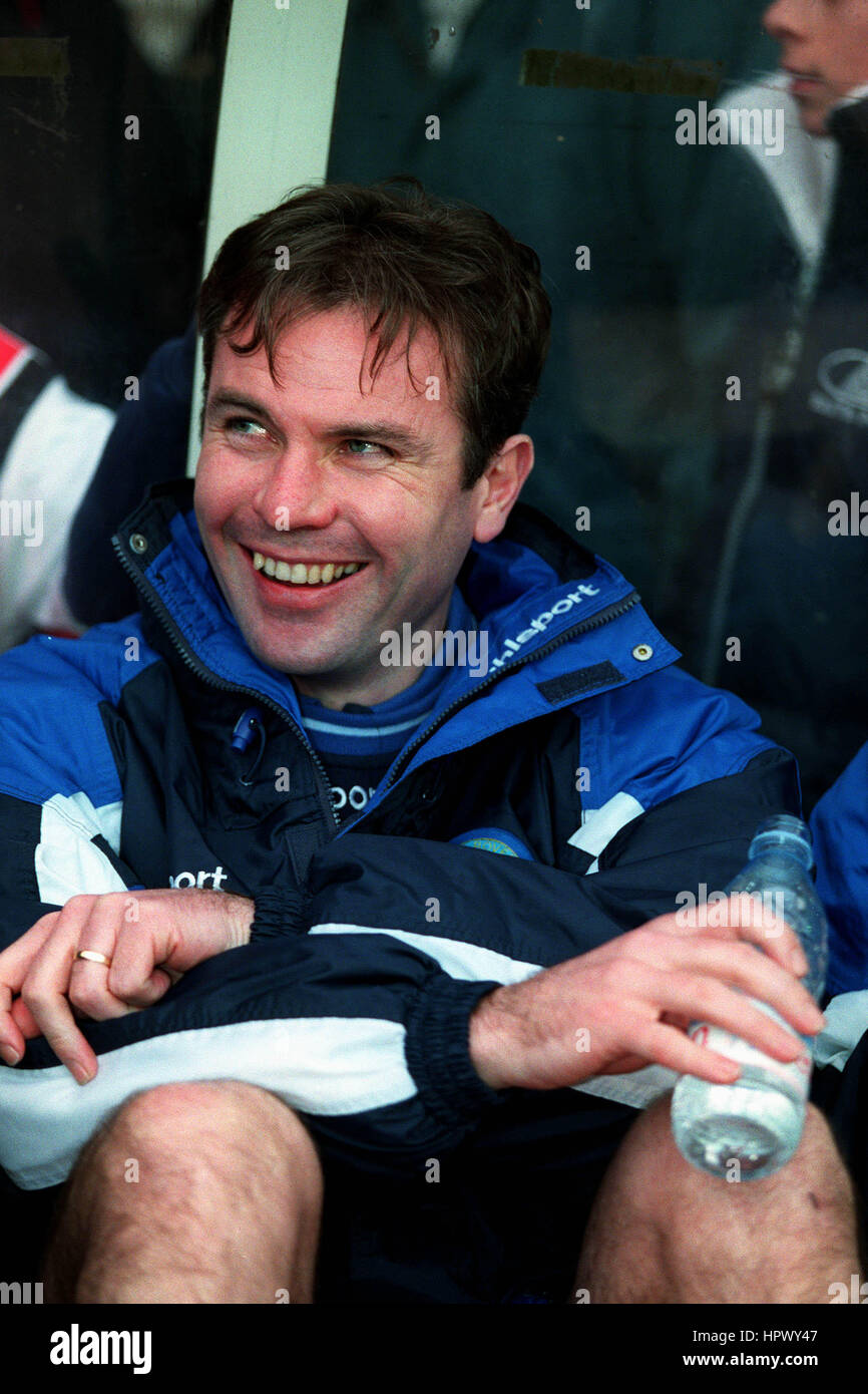 BRIAN MCCLAIR BLACKBURN ROVERS FC COACH 20 December 1998 Stock Photo ...