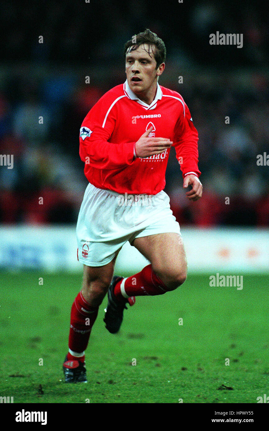 ALAN ROGERS NOTTINGHAM FOREST FC 19 December 1998 Stock Photo - Alamy