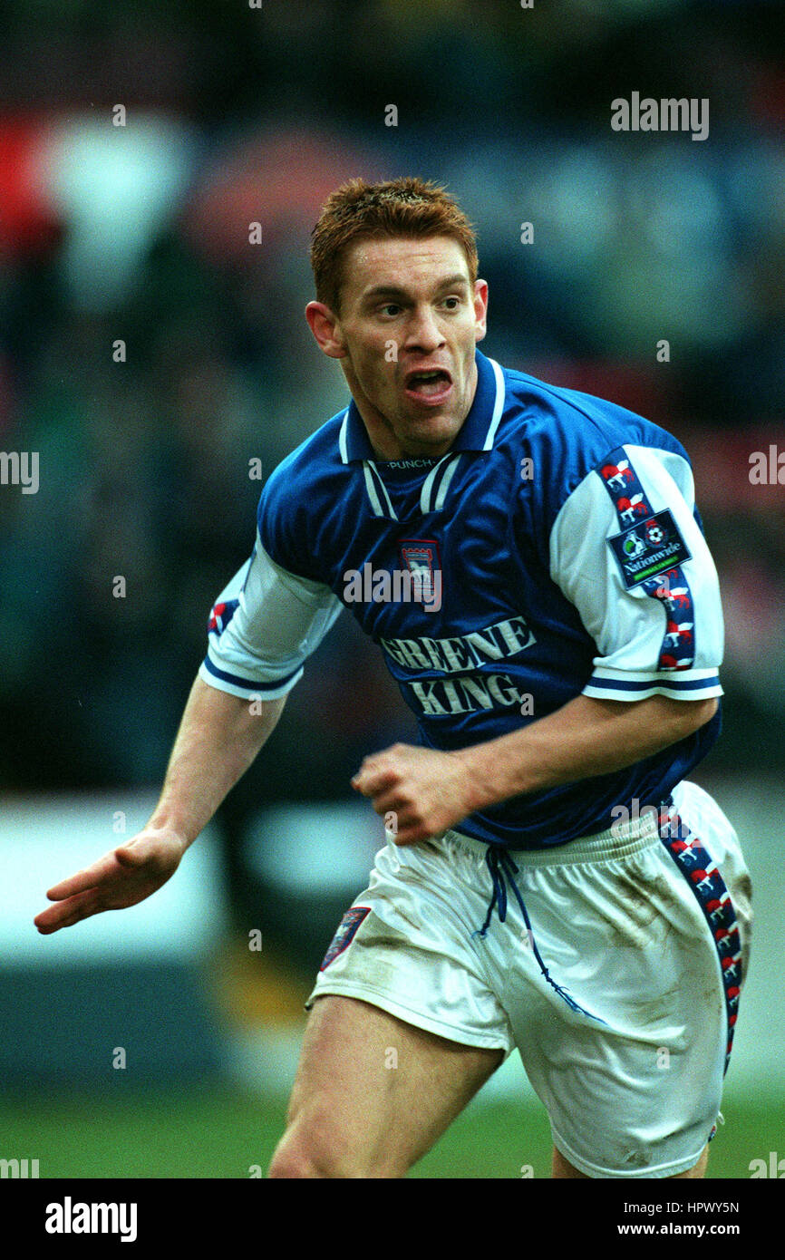 RICHARD NAYLOR IPSWICH TOWN FC 20 December 1998 Stock Photo - Alamy