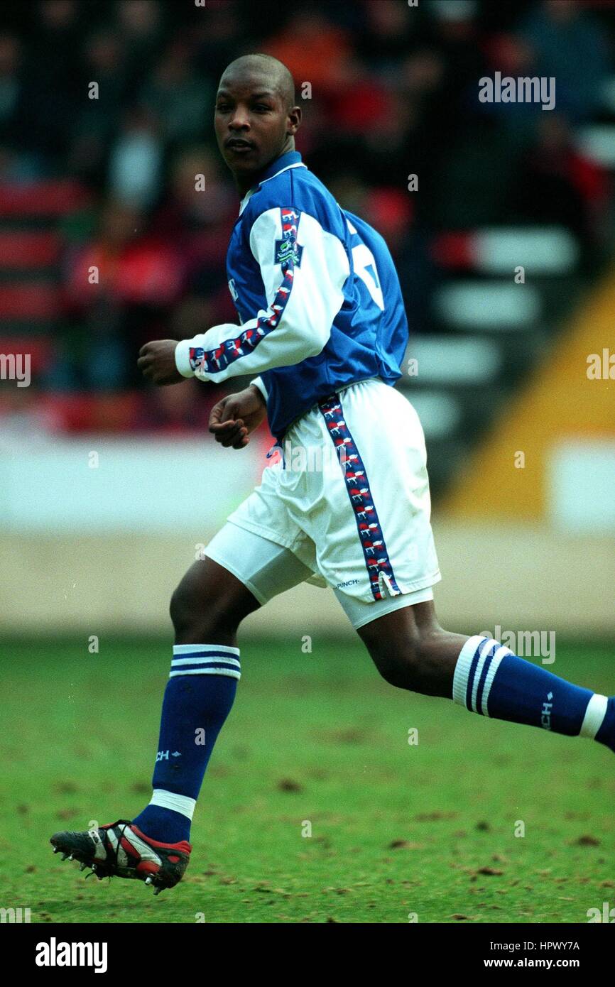 TITUS BRAMBLE IPSWICH TOWN FC 20 December 1998 Stock Photo - Alamy