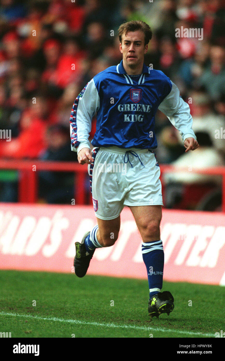 JAMIE CLAPHAM IPSWICH TOWN FC 20 December 1998 Stock Photo - Alamy