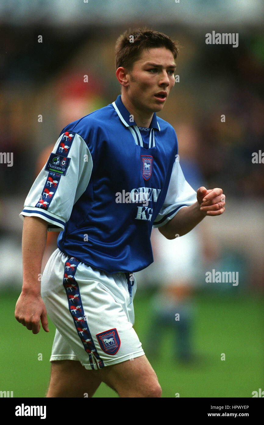 MATT HOLLAND IPSWICH TOWN FC 28 December 1998 Stock Photo - Alamy