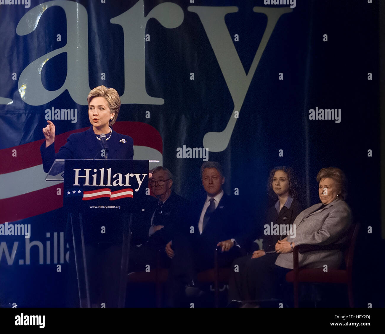 Chelsea clinton 2000 hi-res stock photography and images - Alamy