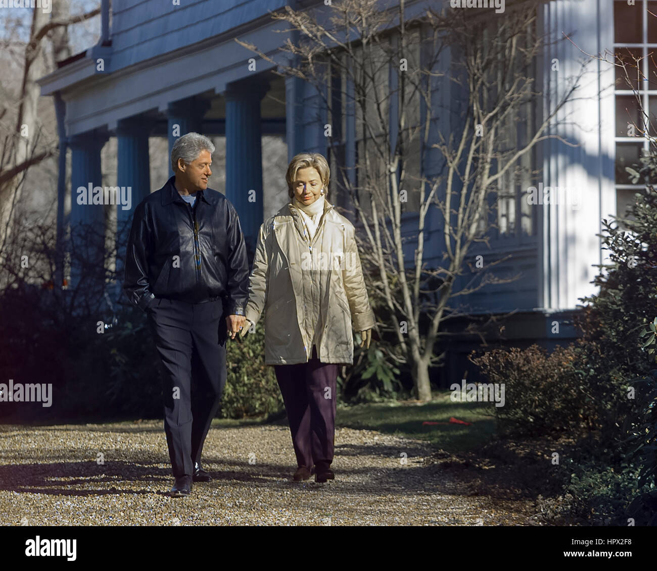 President Clinton and first lady Hillary Rodham Clinton walk down their ...