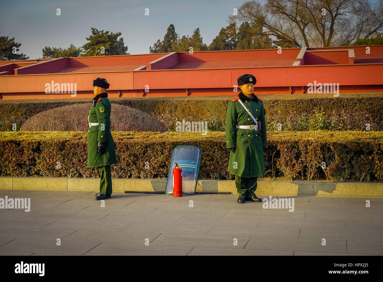 Chinese army guards hi-res stock photography and images - Alamy