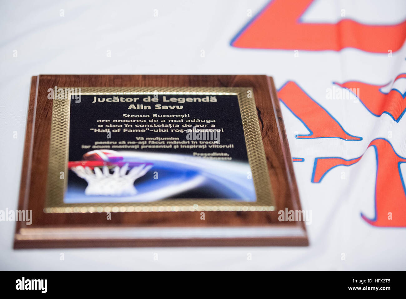 Comemorative plate hi-res stock photography and images - Alamy