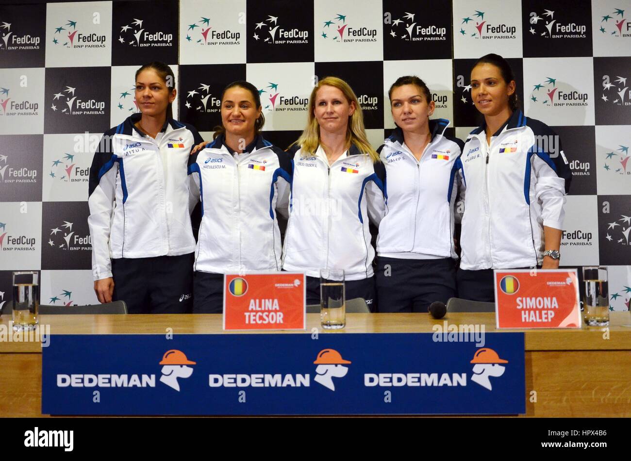03 Februarie 2016: Andreea Mitu #96 WTA, Monica Niculescu #40 WTA ...