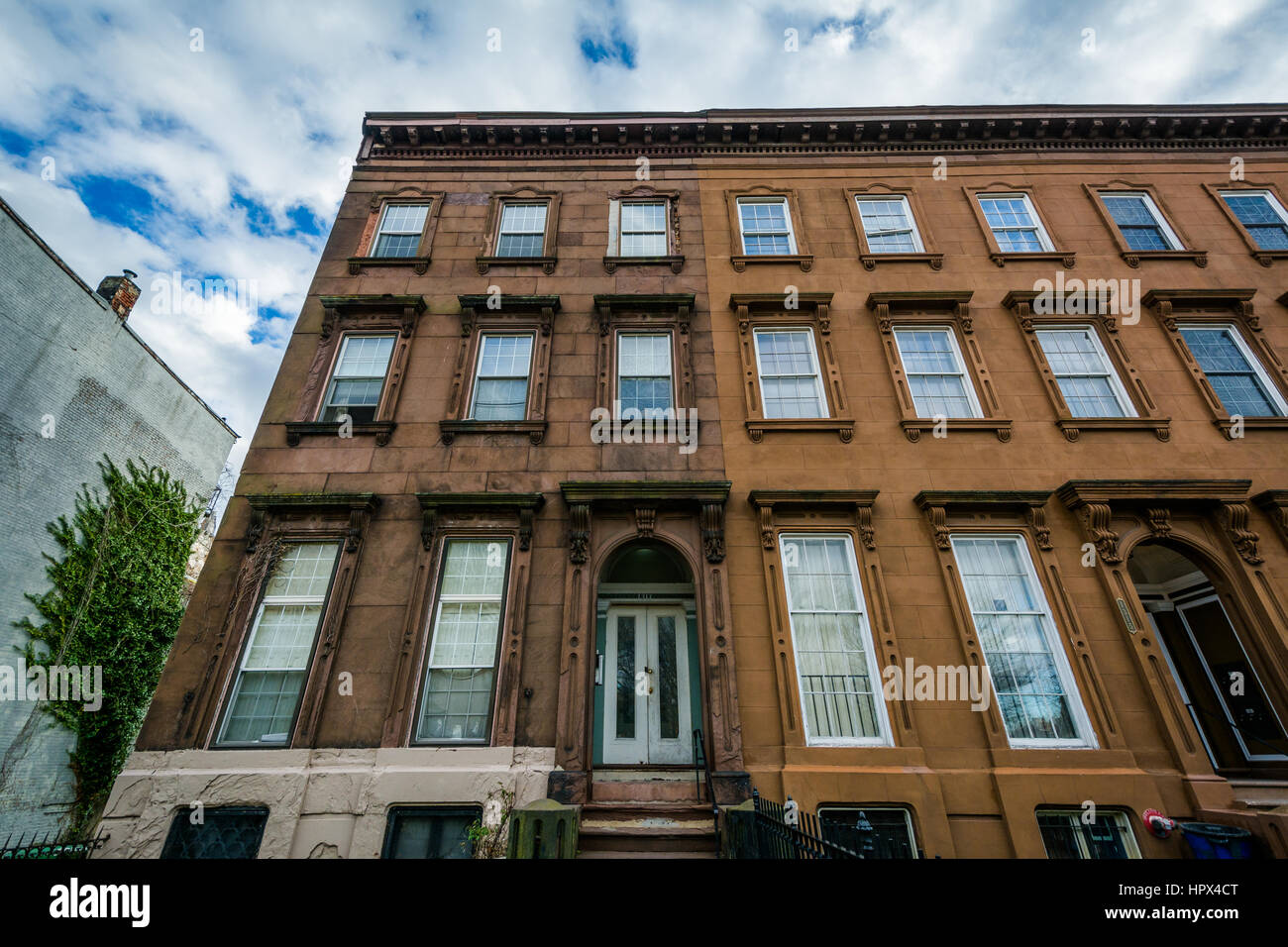 Baltimore maryland rowhouses hi-res stock photography and images - Alamy