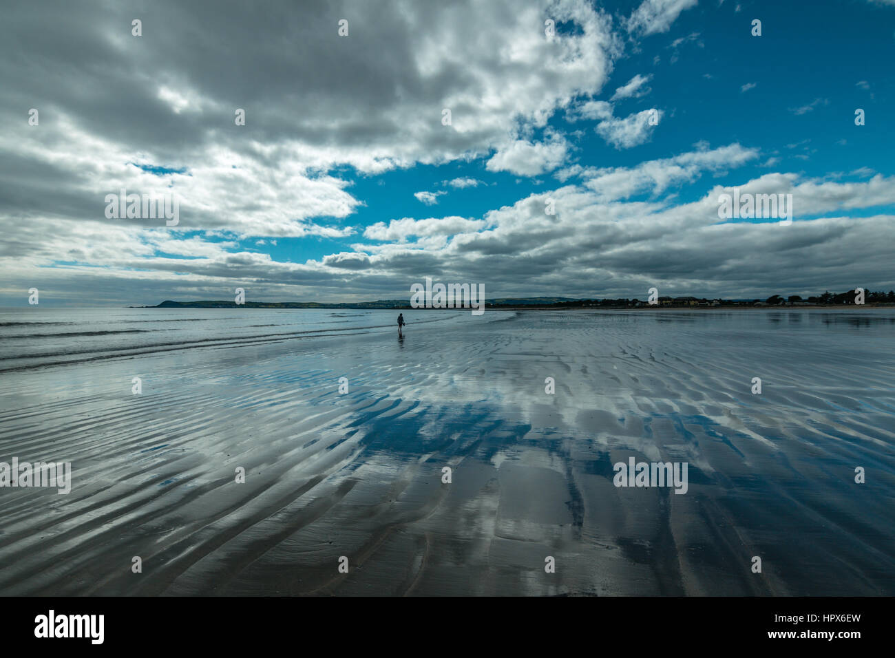 Clonea beach hi-res stock photography and images - Alamy