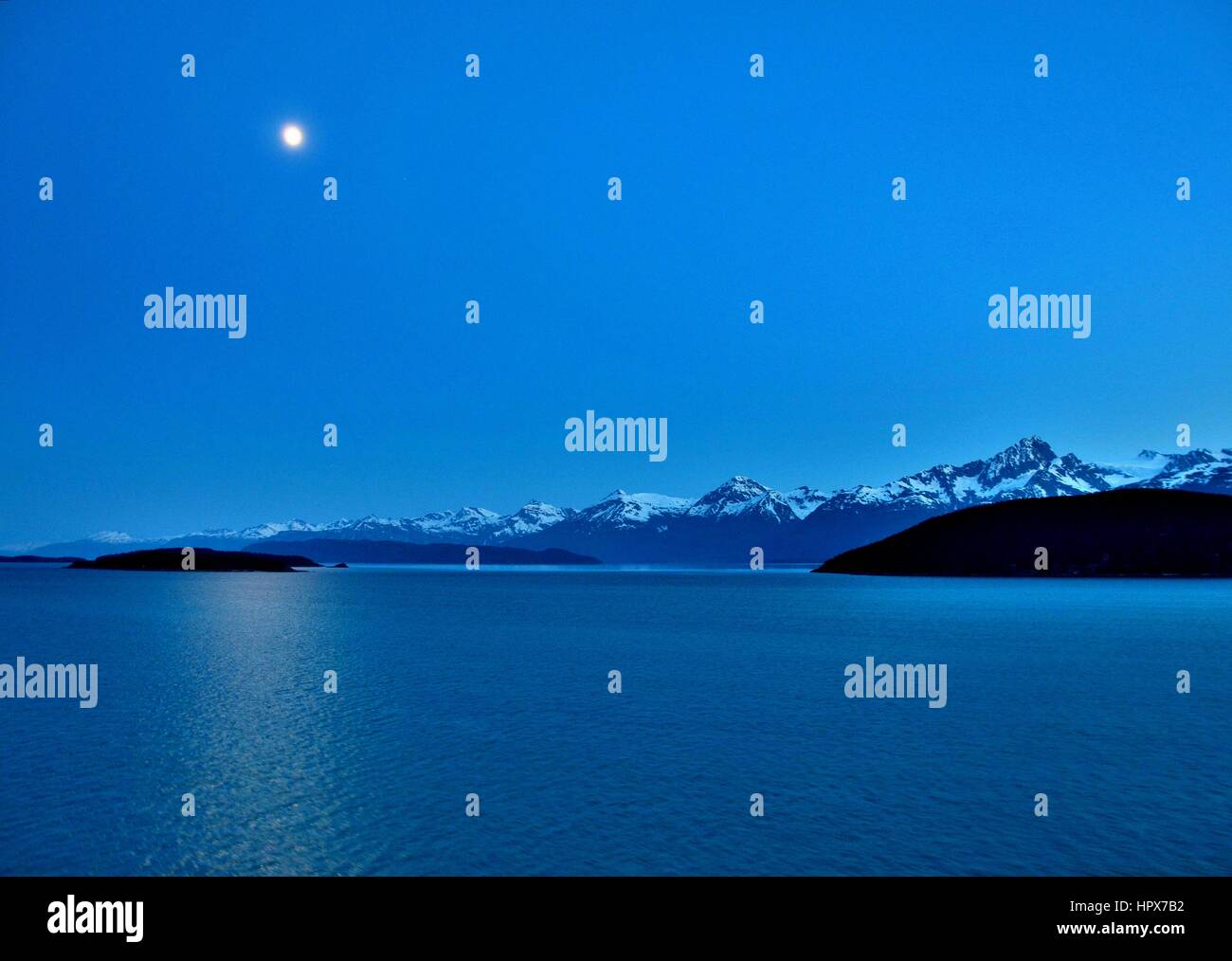 Alaskan night sky hi-res stock photography and images - Alamy
