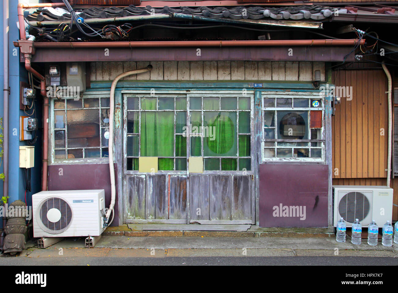 House Front in Yanaka Tokyo Japan Stock Photo - Alamy