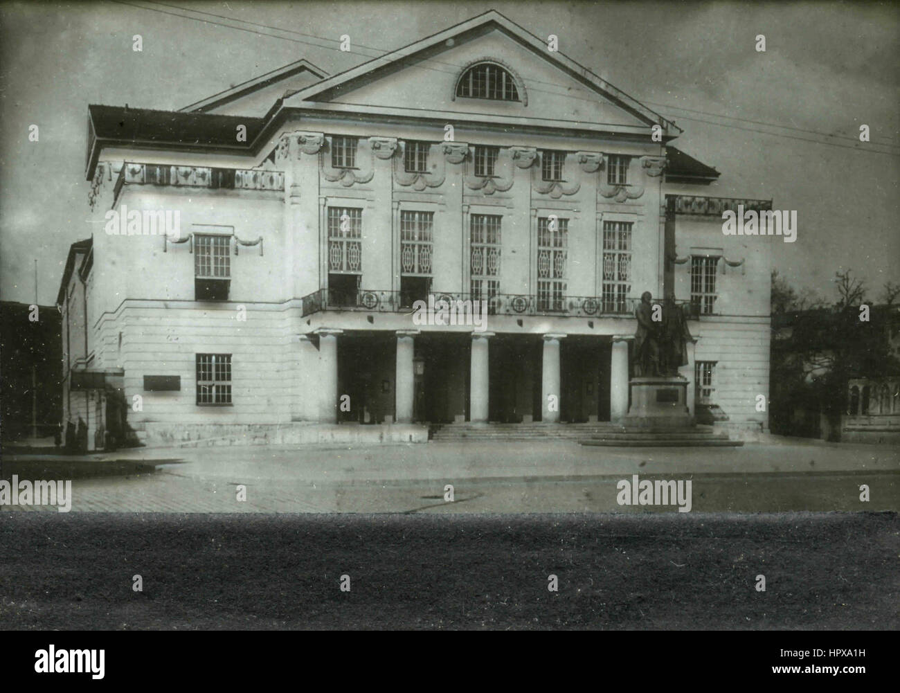 Germany 1920s theatre hi-res stock photography and images - Alamy