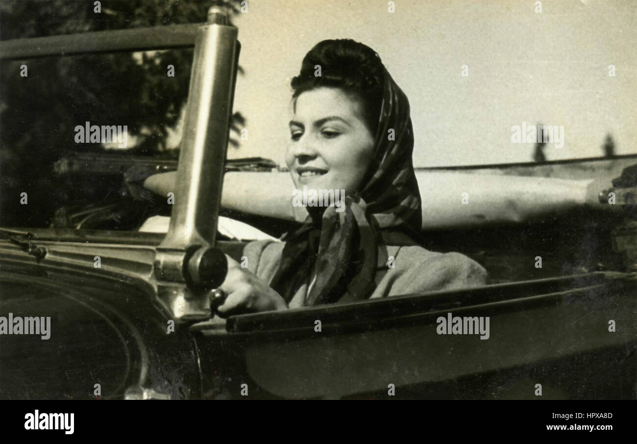 1950s woman car hi-res stock photography and images - Alamy