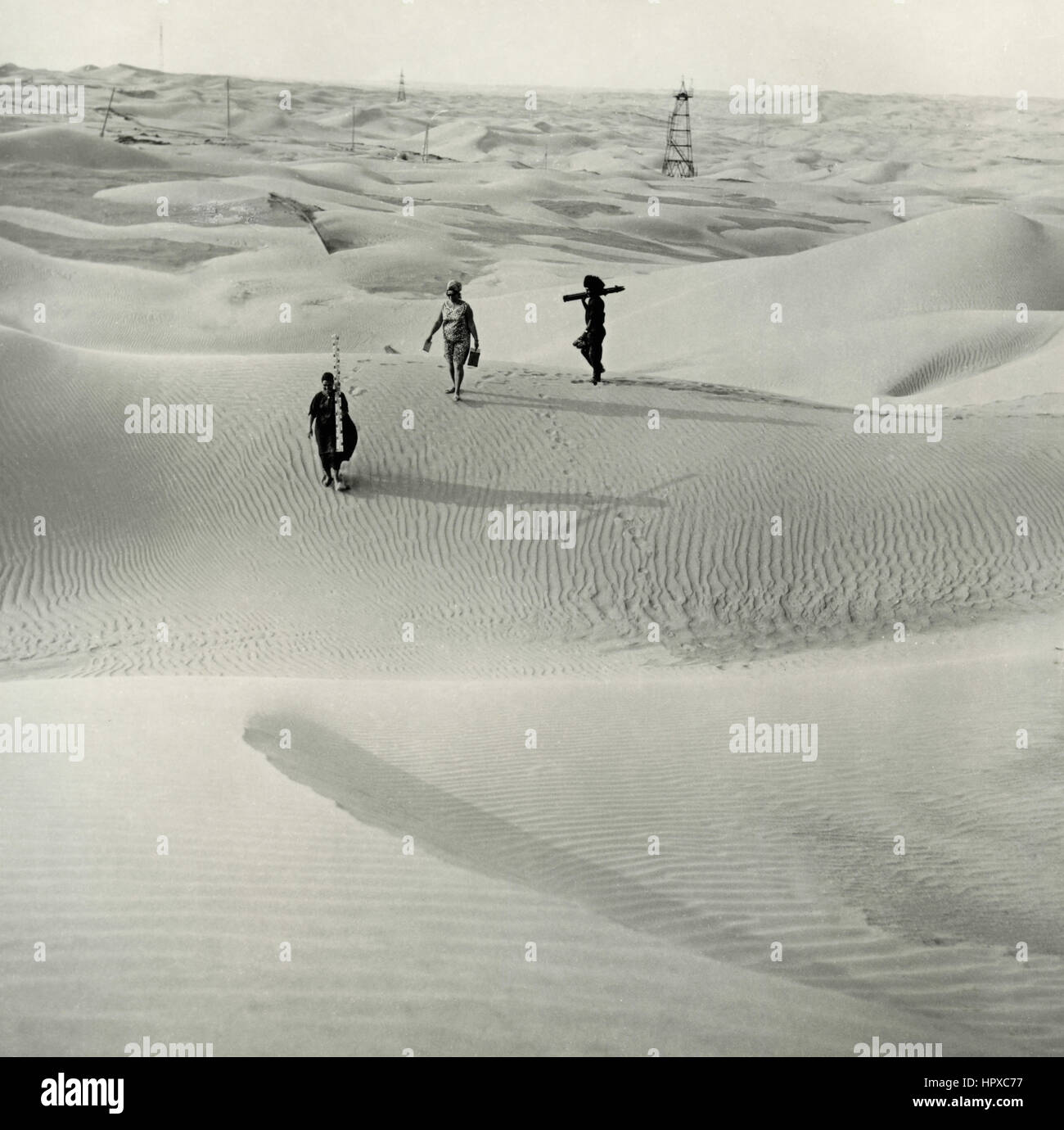 Strange group in desert hi-res stock photography and images - Alamy