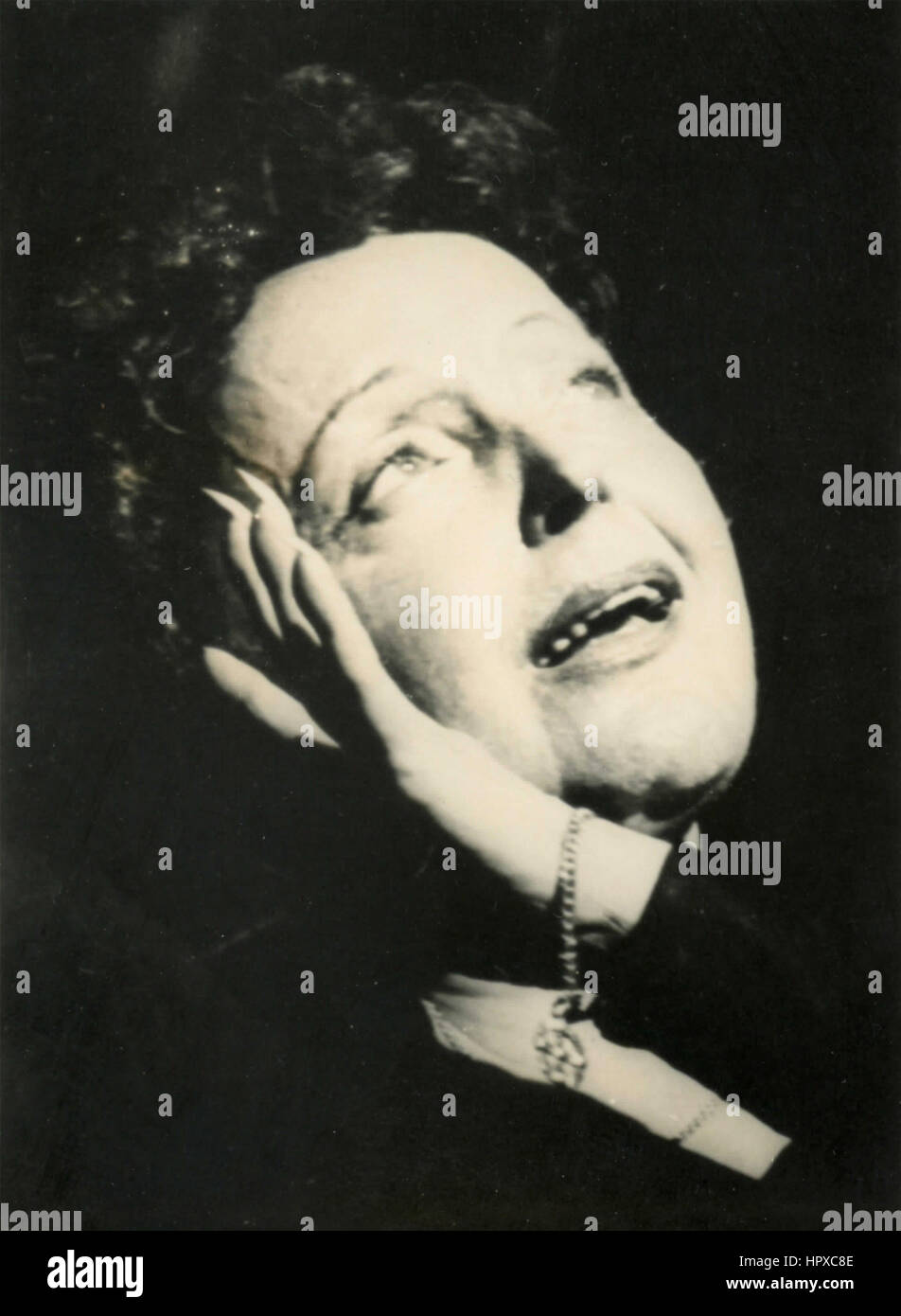 Edith piaf 1963 hi-res stock photography and images - Alamy