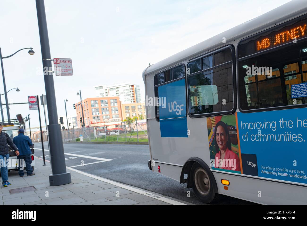 Campus Shuttle Bus High Resolution Stock Photography and Images - Alamy