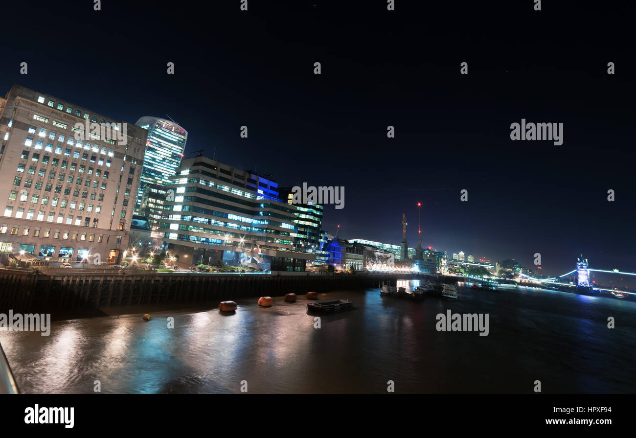 The River Thames in London at night Stock Photo - Alamy