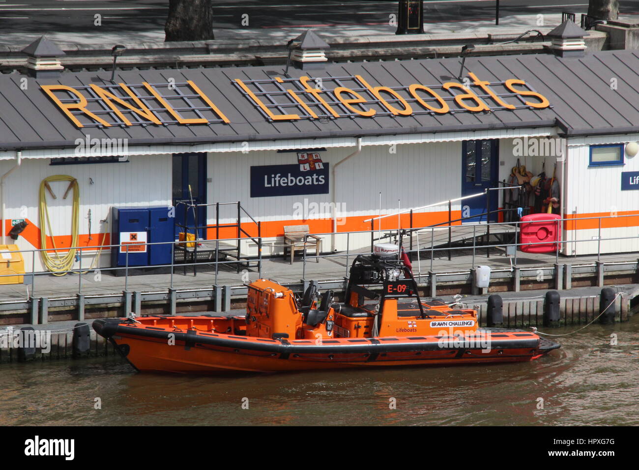 RNLI INSHORE LIFEBOAT BRAWN CHALLENGE ON THE RIVER THAMES EMBANKMENT IN ...