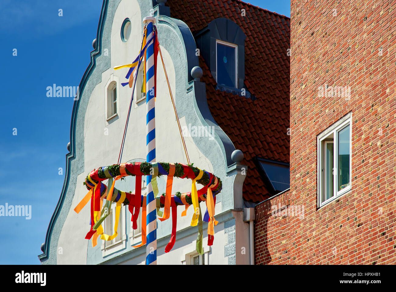 May pole ribbon hi-res stock photography and images - Alamy