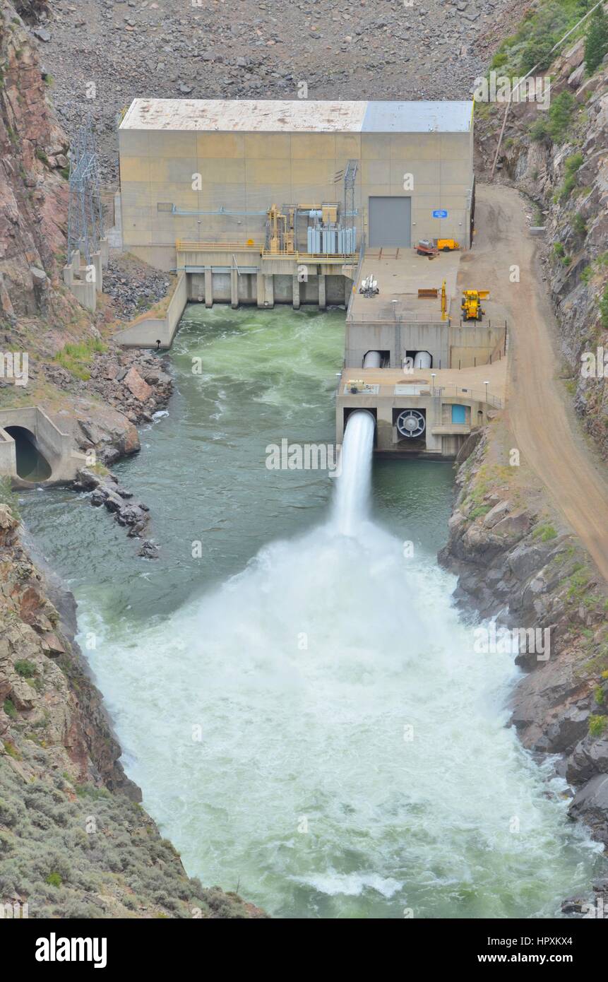 Water Overflow release on Dam Stock Photo - Alamy