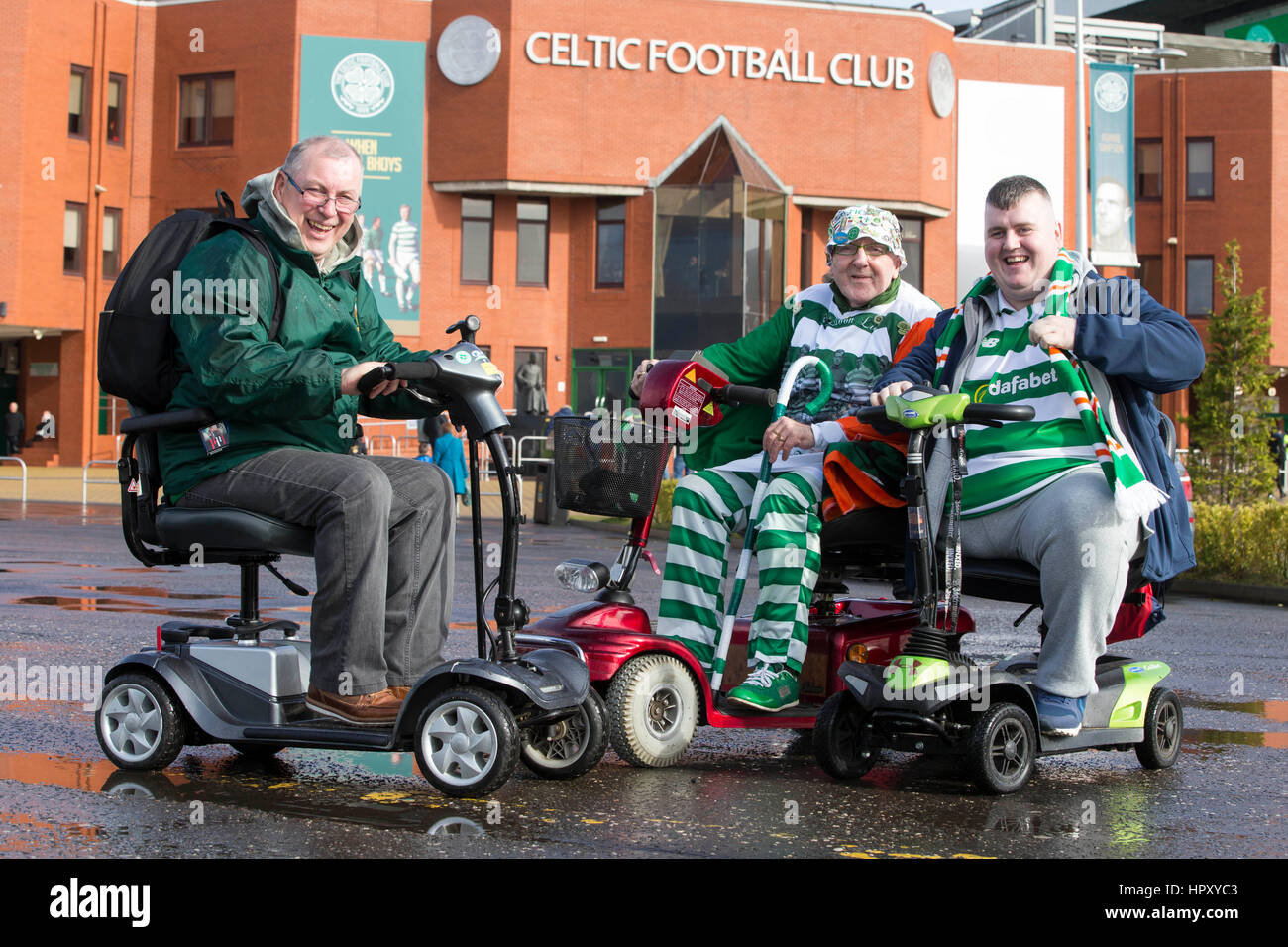 Celtic fans prior to the Ladbrokes Scottish Premiership match at Celtic ...