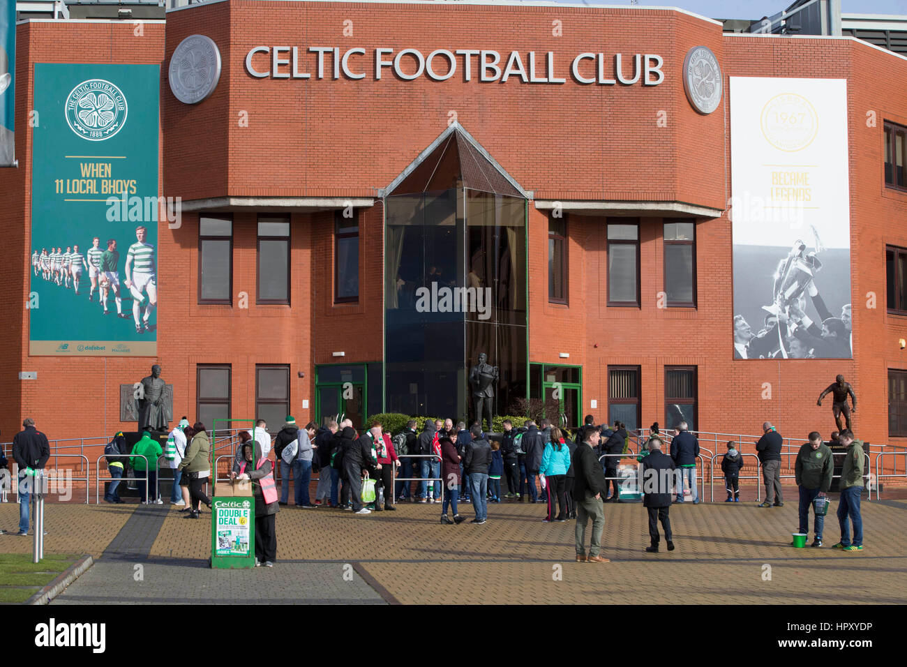 Celtic fans arrive for the Ladbrokes Scottish Premiership match at ...