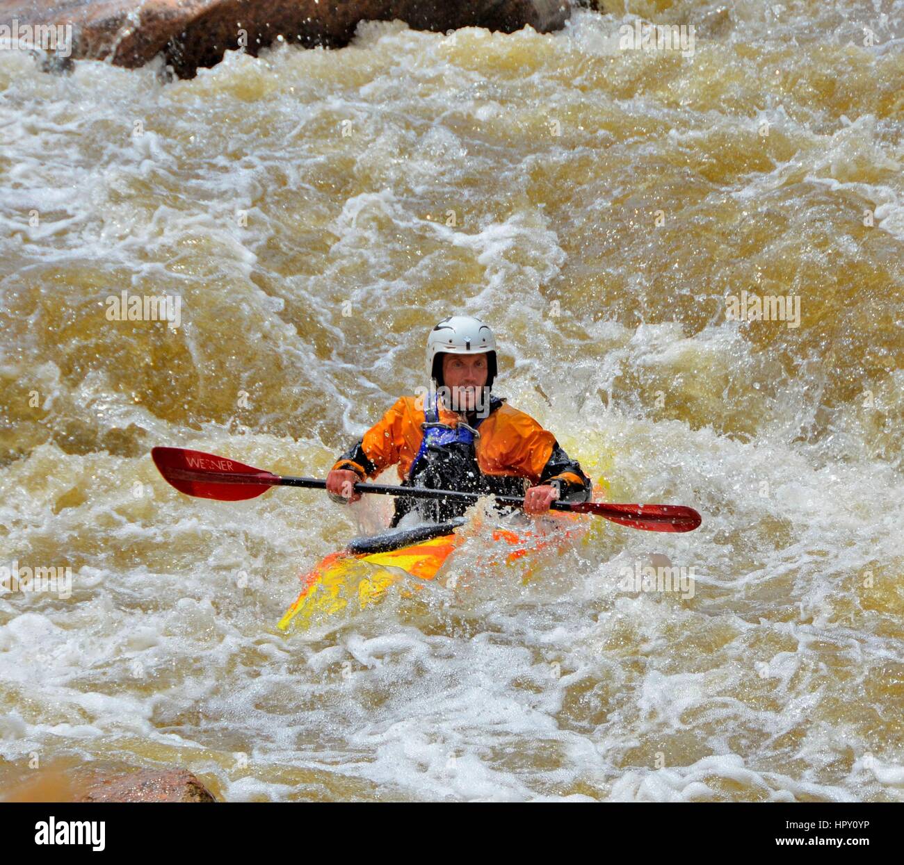 Tandem kayakers hi-res stock photography and images - Alamy