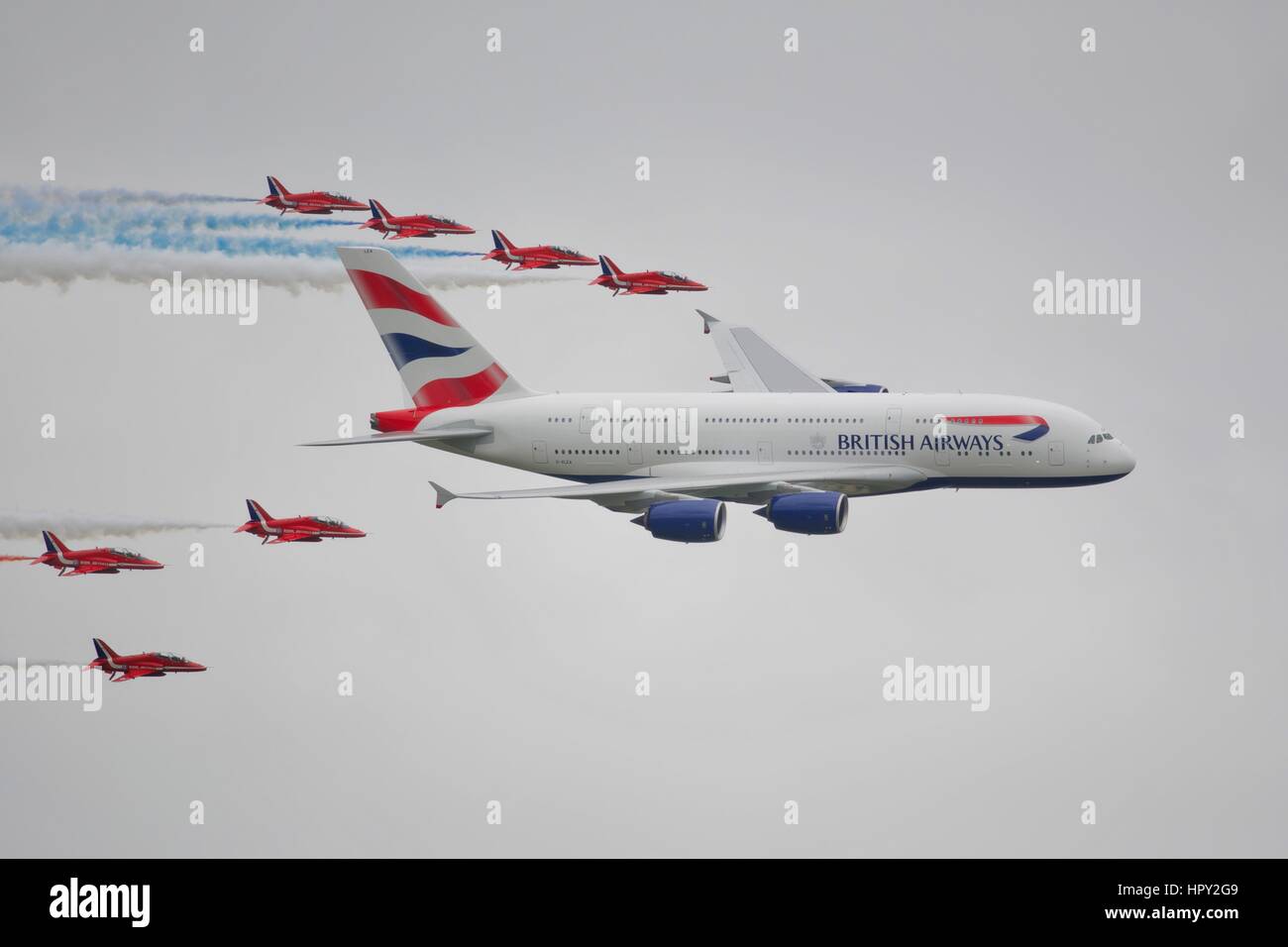 Red arrows with a380 hi-res stock photography and images - Alamy