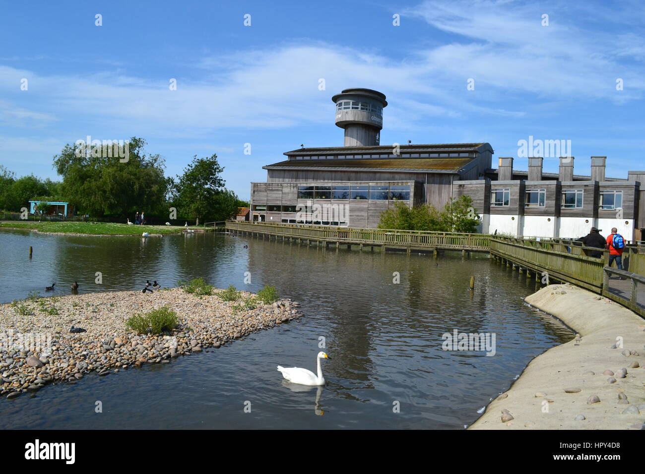 The Visitor Centre and Observatory Tower at Slimbridge Wetland Centre ...