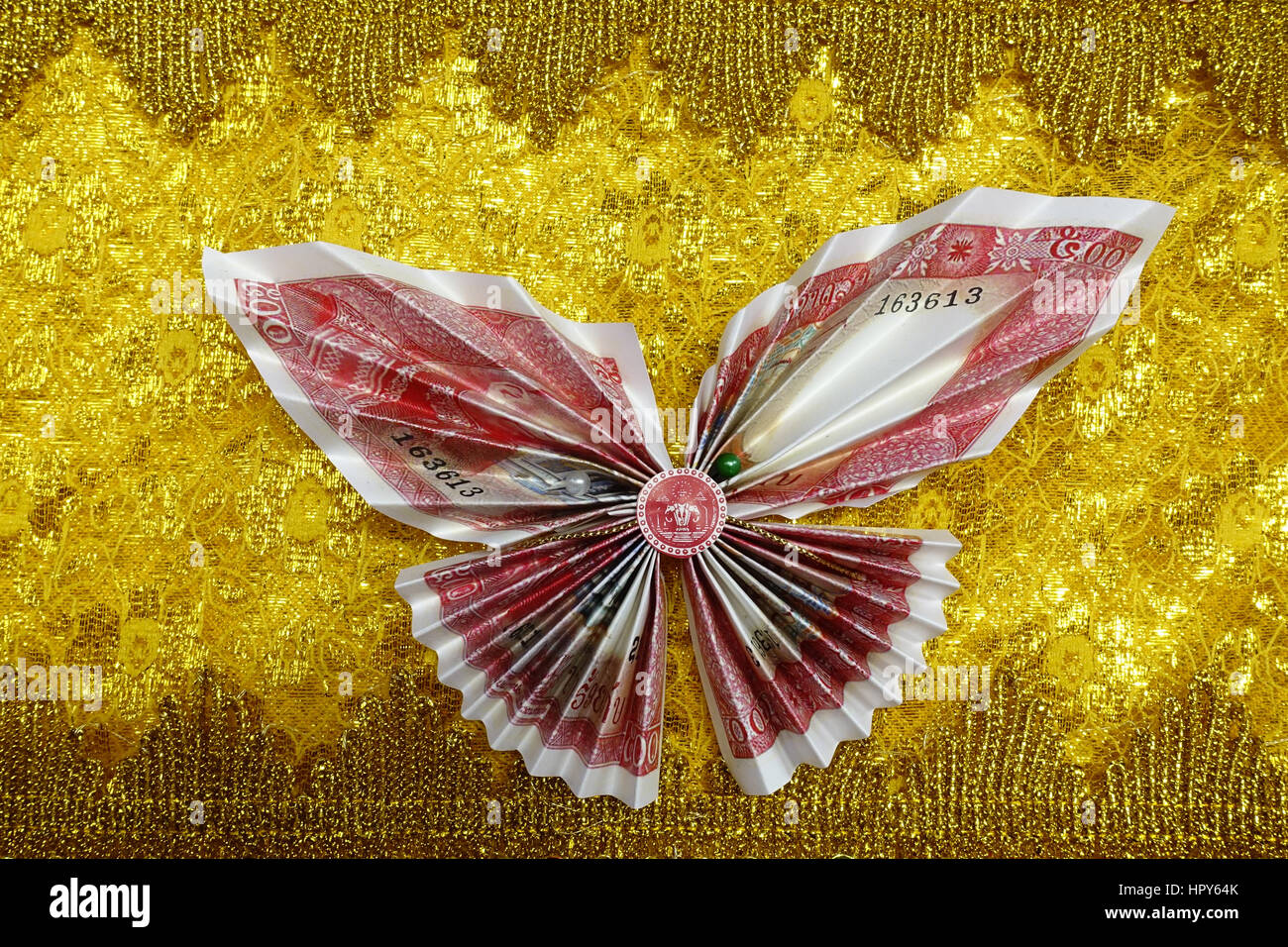 Tradition de pliage hi-res stock photography and images - Alamy