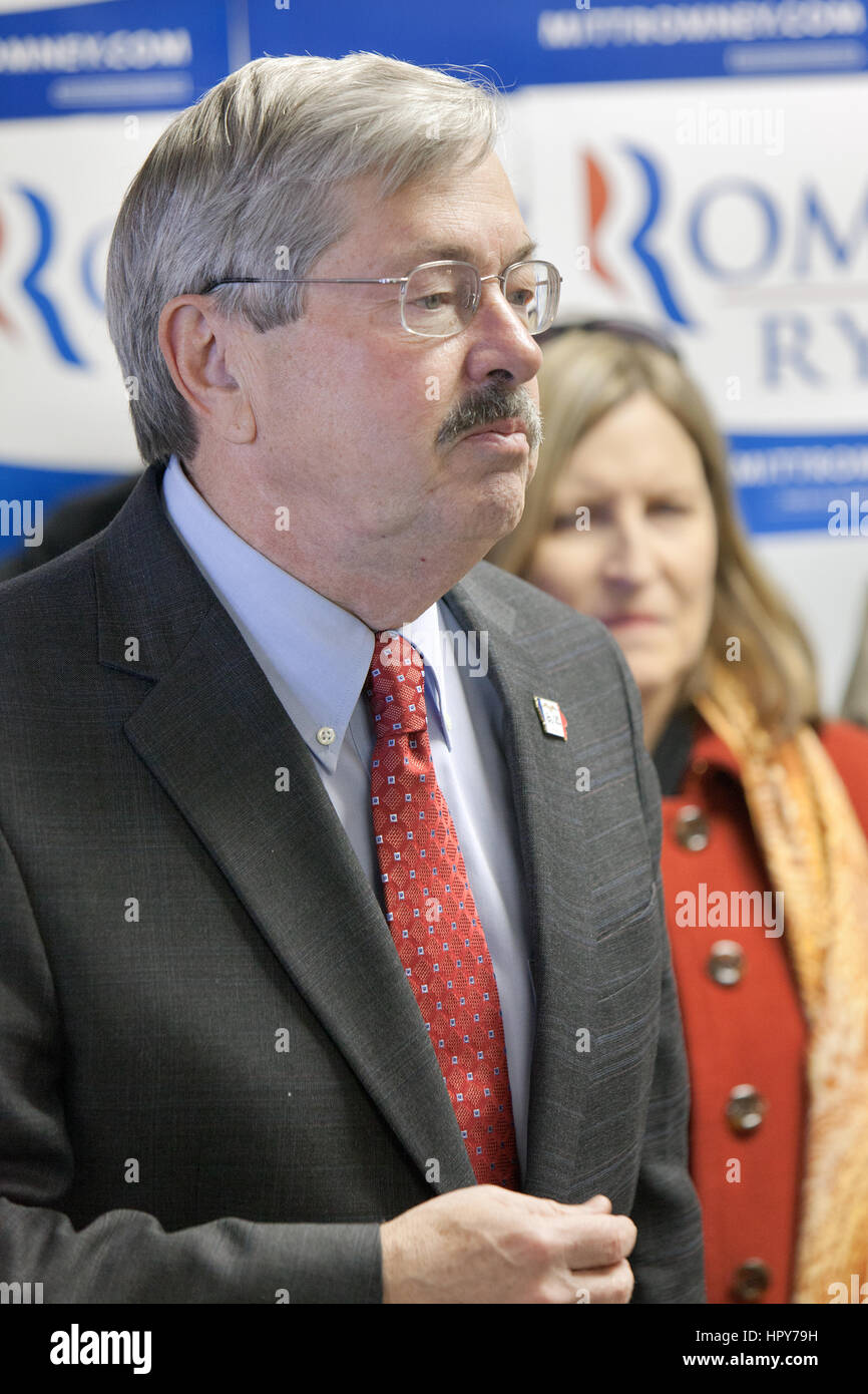 Iowa Governor Terry Branstad, the longest serving governor in American ...