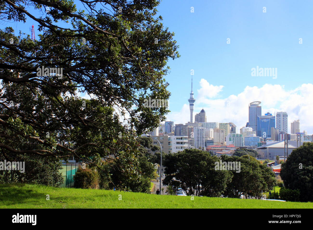 Sky tower auckland new zealand hi-res stock photography and images - Alamy