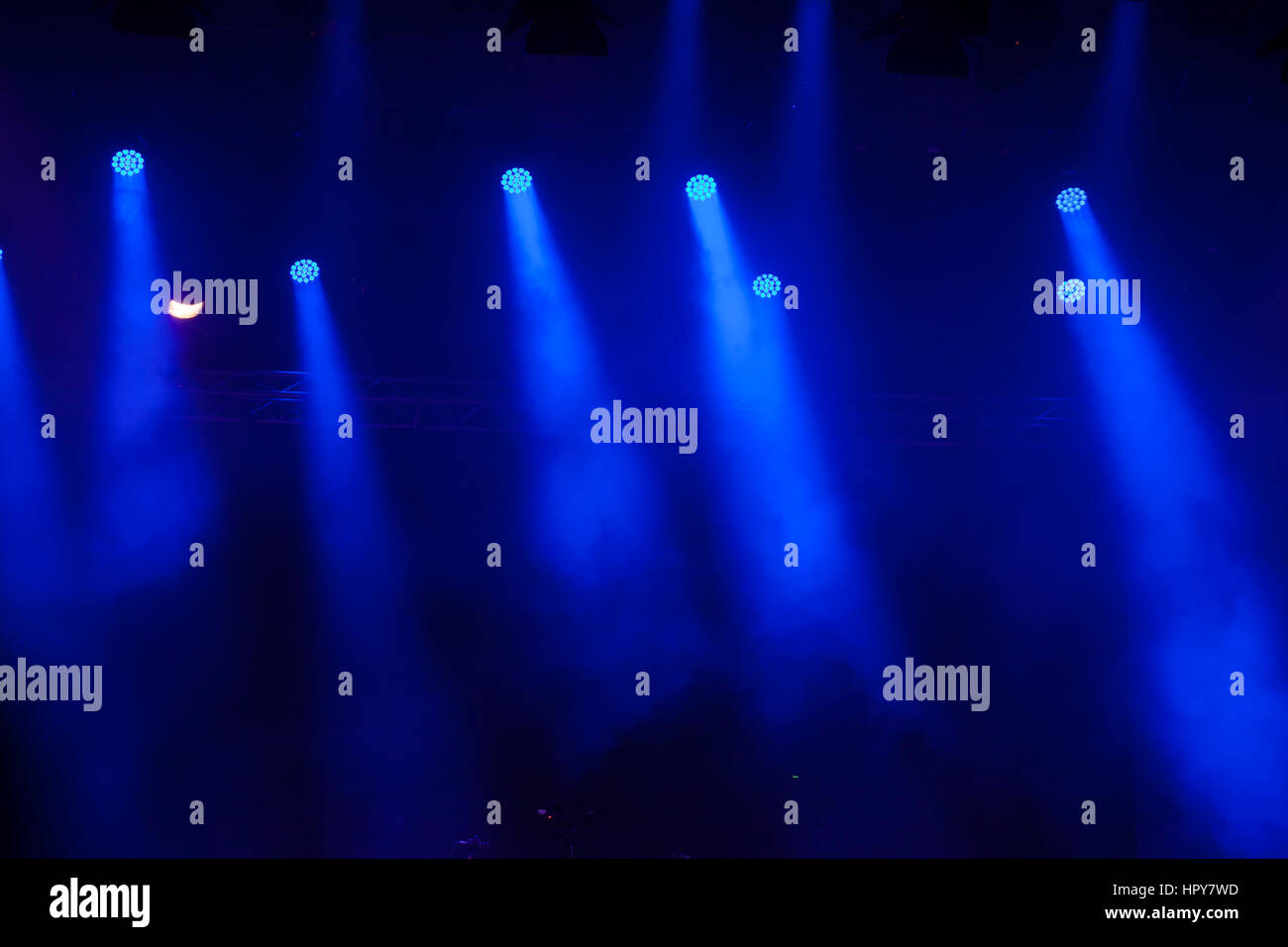 Lights at a concert hi-res stock photography and images - Alamy
