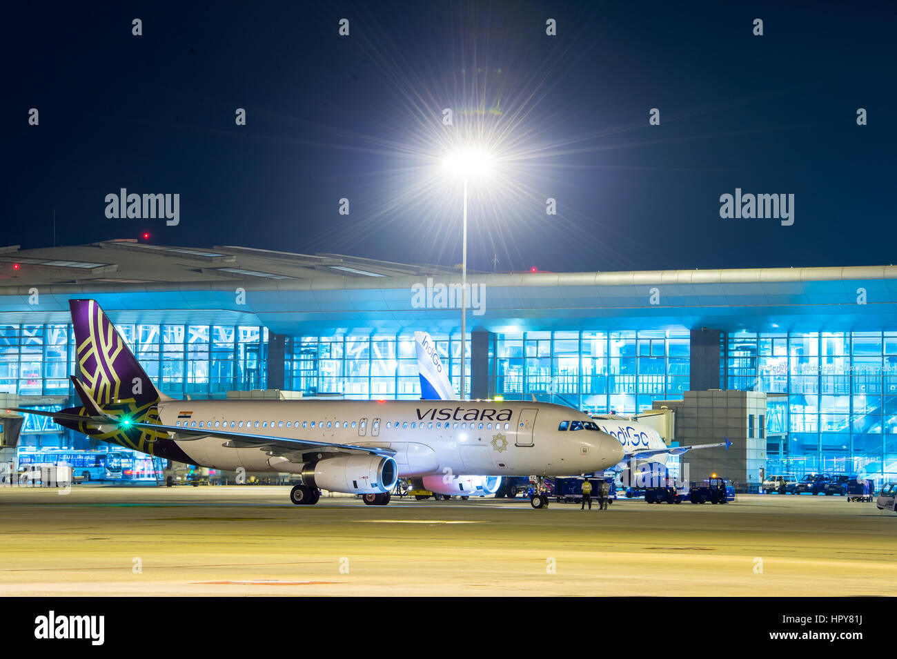 Air Vistara Airbus 320 Airplane Stock Photo - Alamy