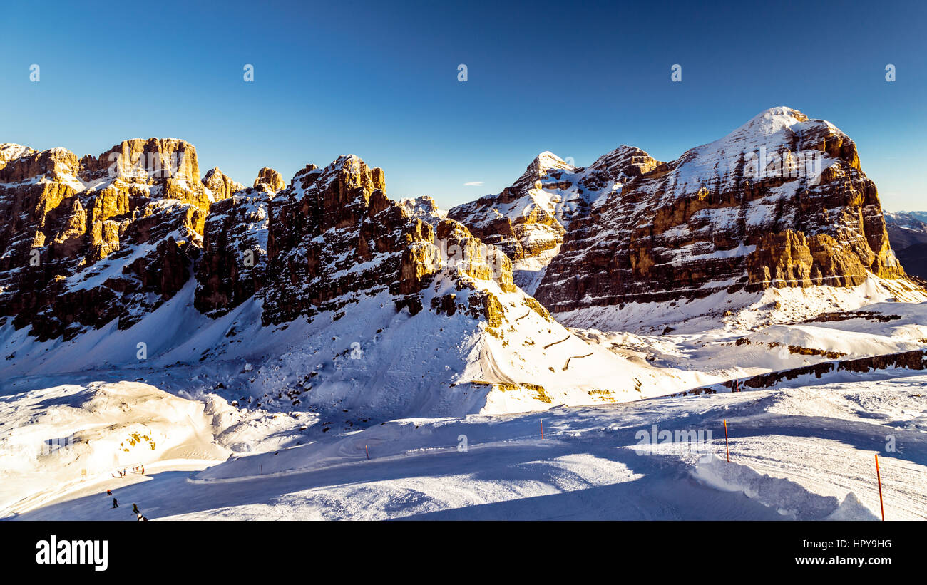 winter in the italian alps, with the ski slope full of snow Stock Photo ...