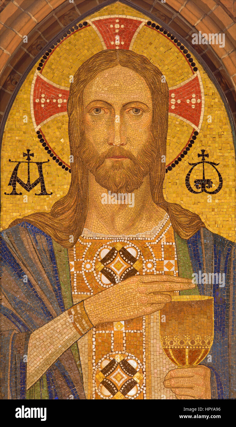 Mosaic christ hi-res stock photography and images - Alamy