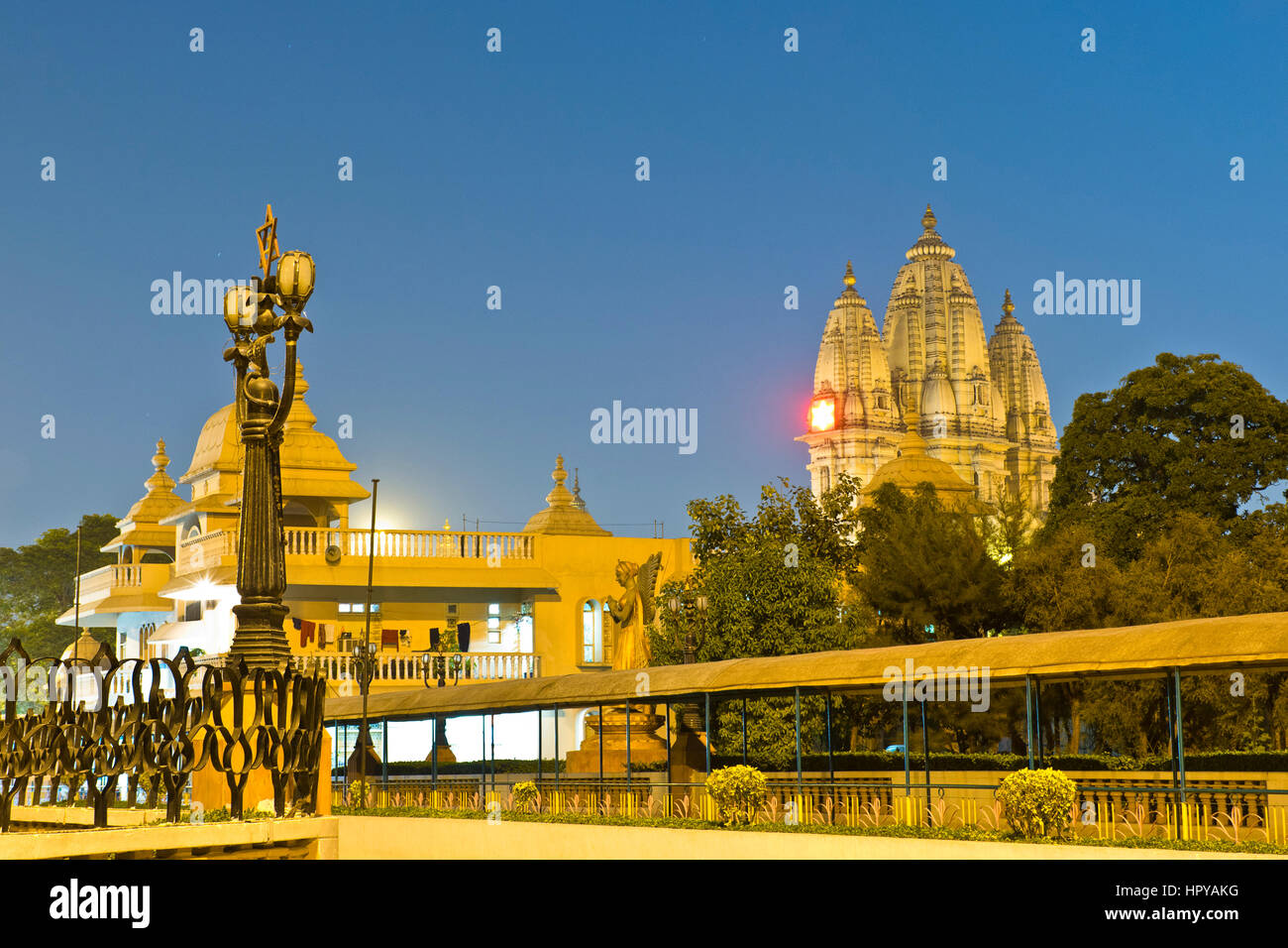 Chhatarpur temple chhatarpur new delhi hi-res stock photography and images - Alamy