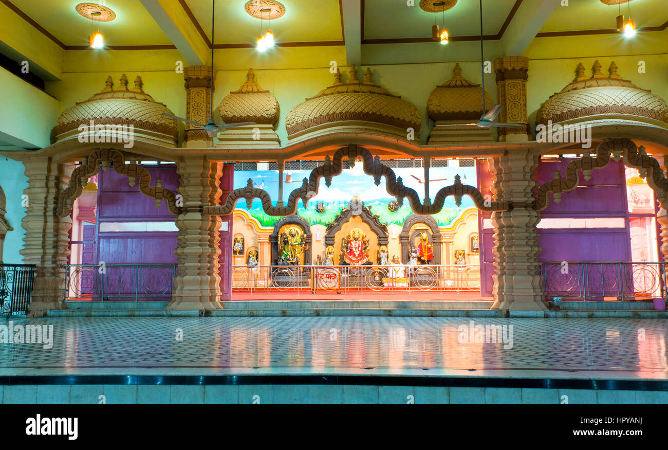 Chhatarpur temple chhatarpur new delhi hi-res stock photography and ...